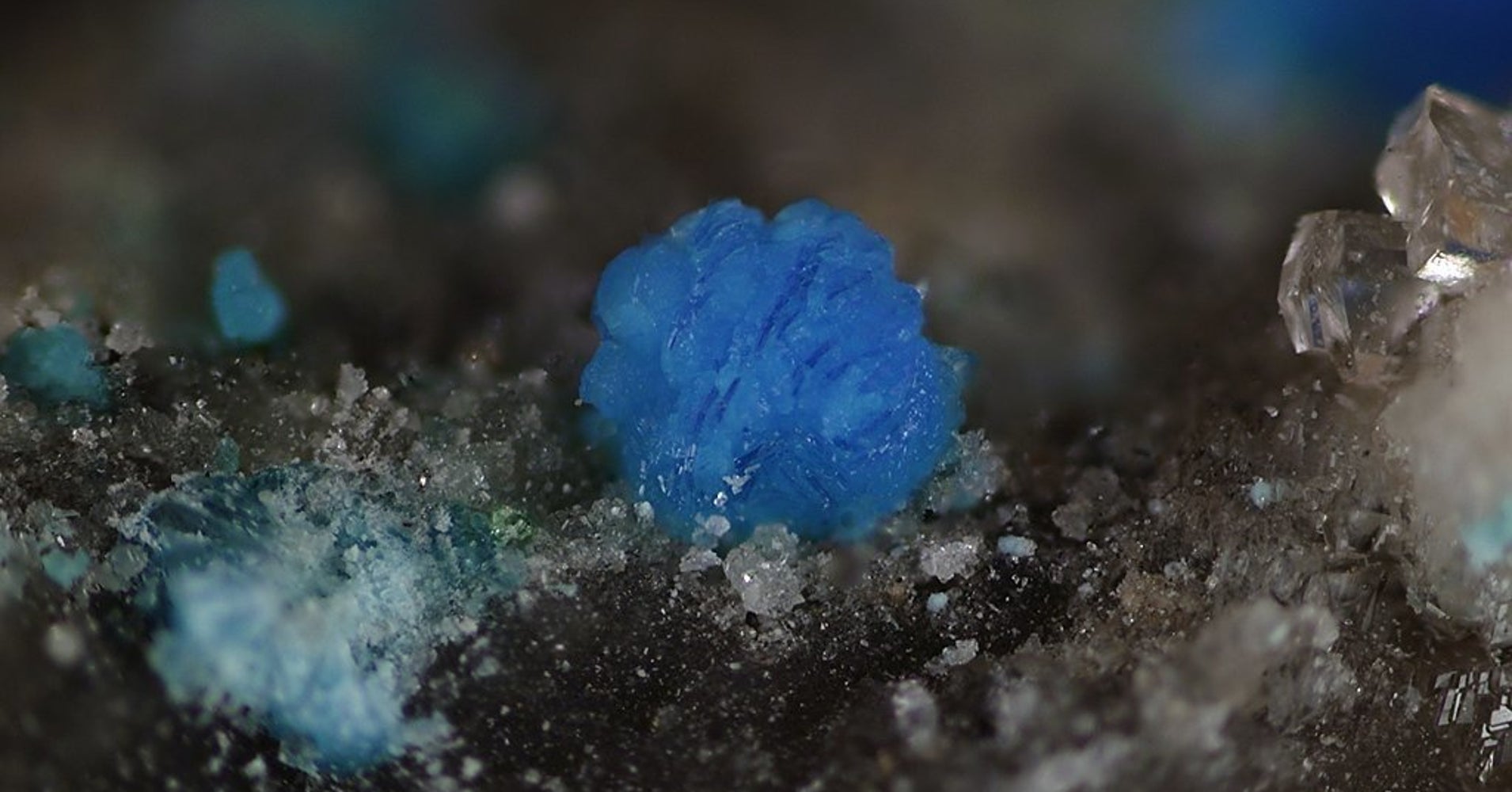 Earth s Rarest Minerals Give Diamonds A Run For Their Money HuffPost earth-s-rarest-minerals-give-diamonds-a-run-for-their-money-huffpost