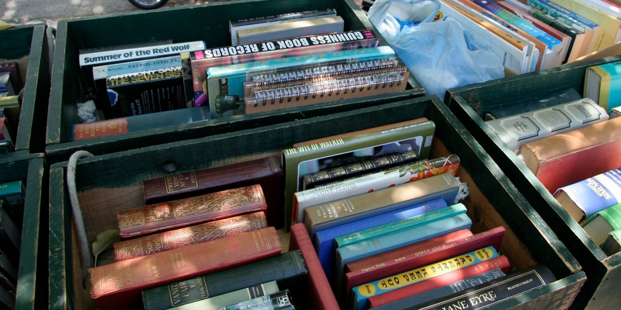 The 10 Books At Garage Sales You Should Never Pass Up | The Huffington Post