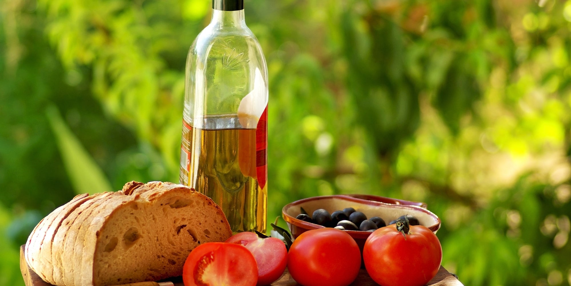 Mediterranean Diet Is Better Than Eating Low Fat Food To Lose Weight mediterranean-diet-is-better-than-eating-low-fat-food-to-lose-weight
