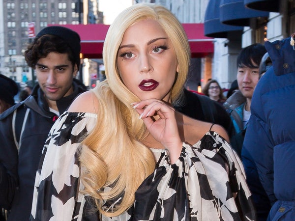 Lady Gaga Does Yoga In A Thong Shows Pizza Whos Boss
