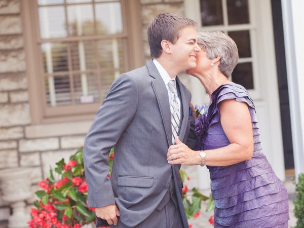 17 Tender Mother Son Wedding Photos That Will Make You Grateful For Mom Huffpost