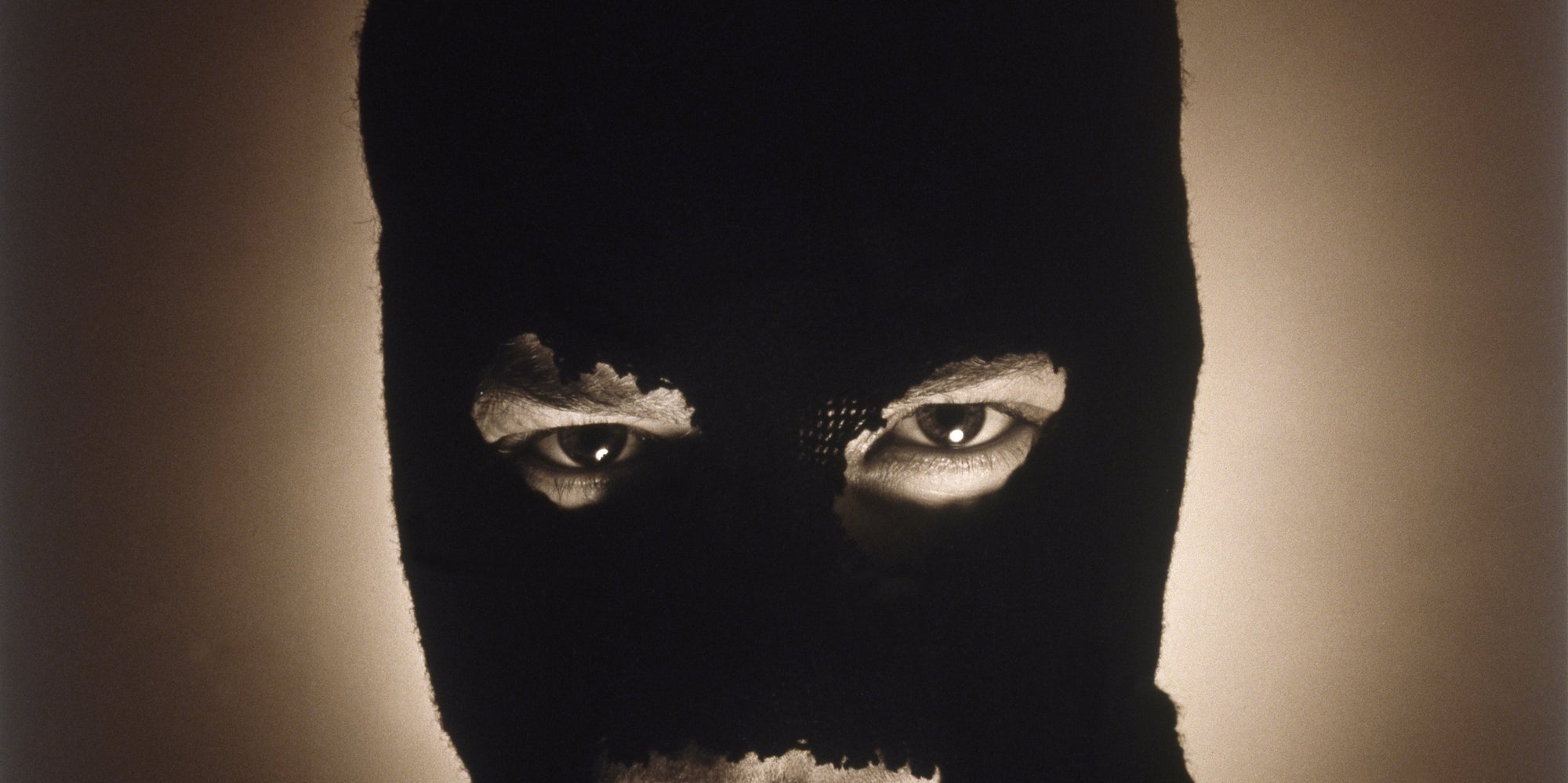 ‘Child Snatcher’ Alert As Masked Stranger Tries To Grab Boy, 10, In ...