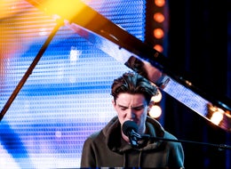 Alesha Dixon: Pictures, Videos, Breaking News