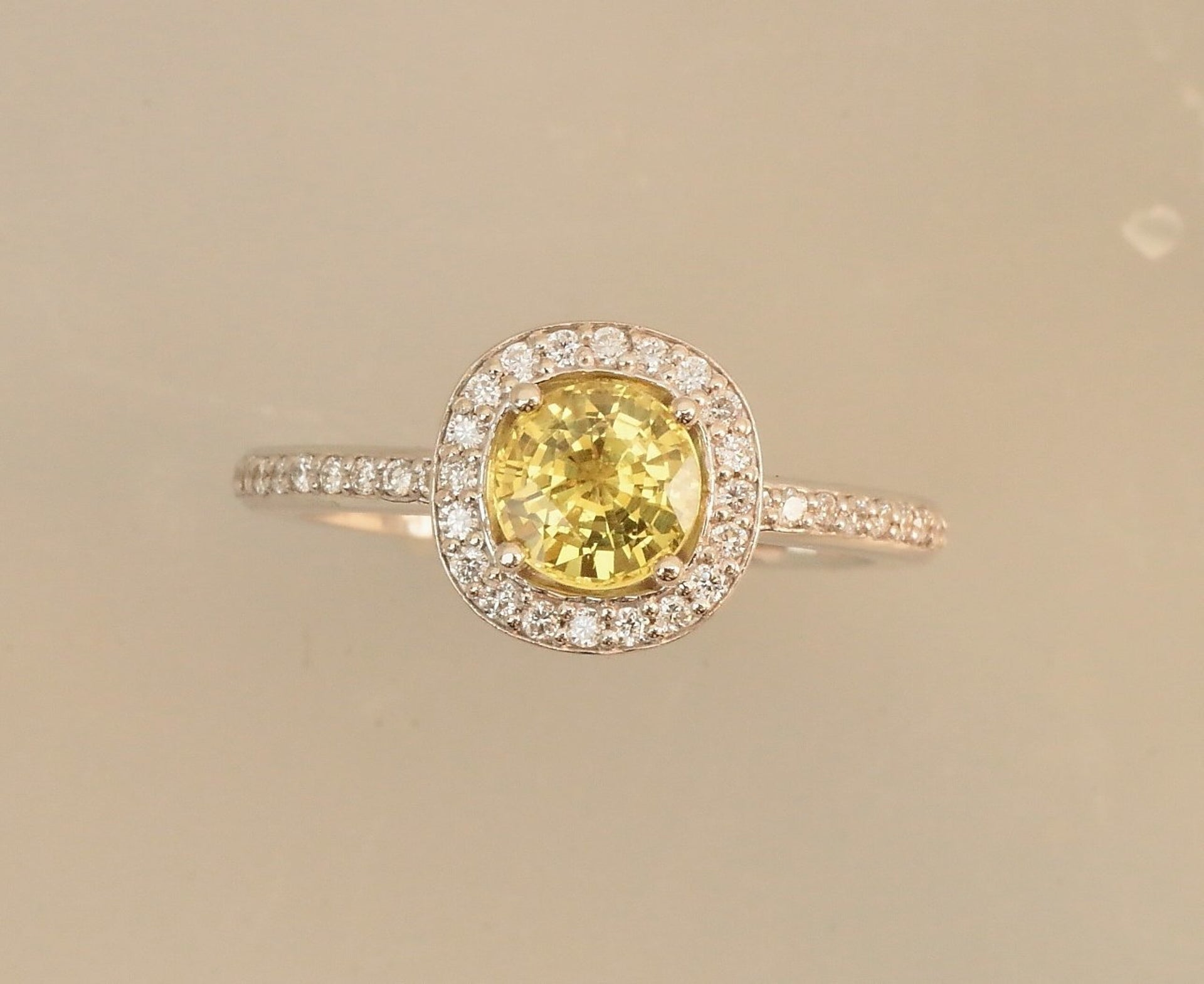 22 Colorful Engagement Rings For Brides Who Dare To Be Different ...