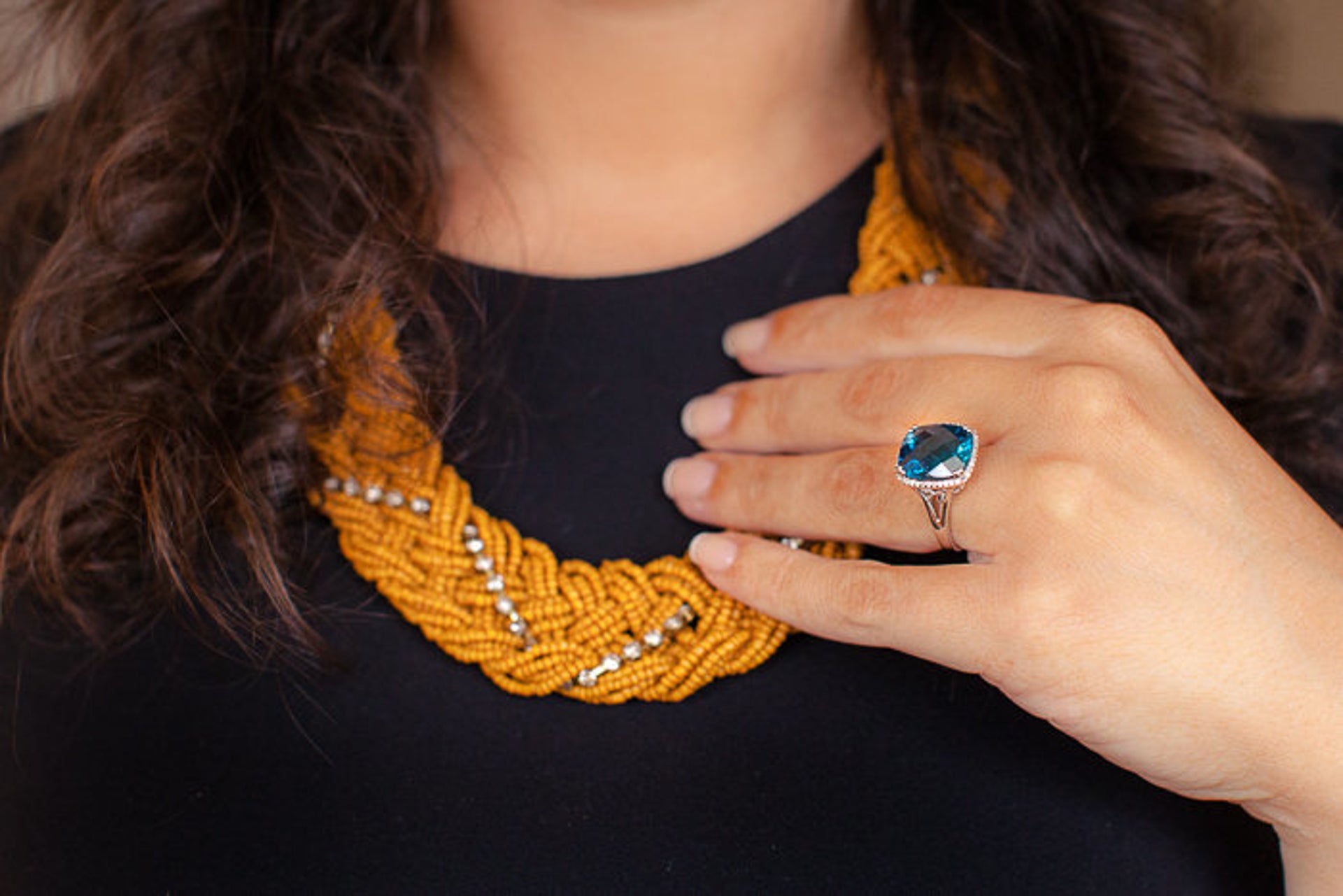 22 Colorful Engagement Rings For Brides Who Dare To Be Different ...