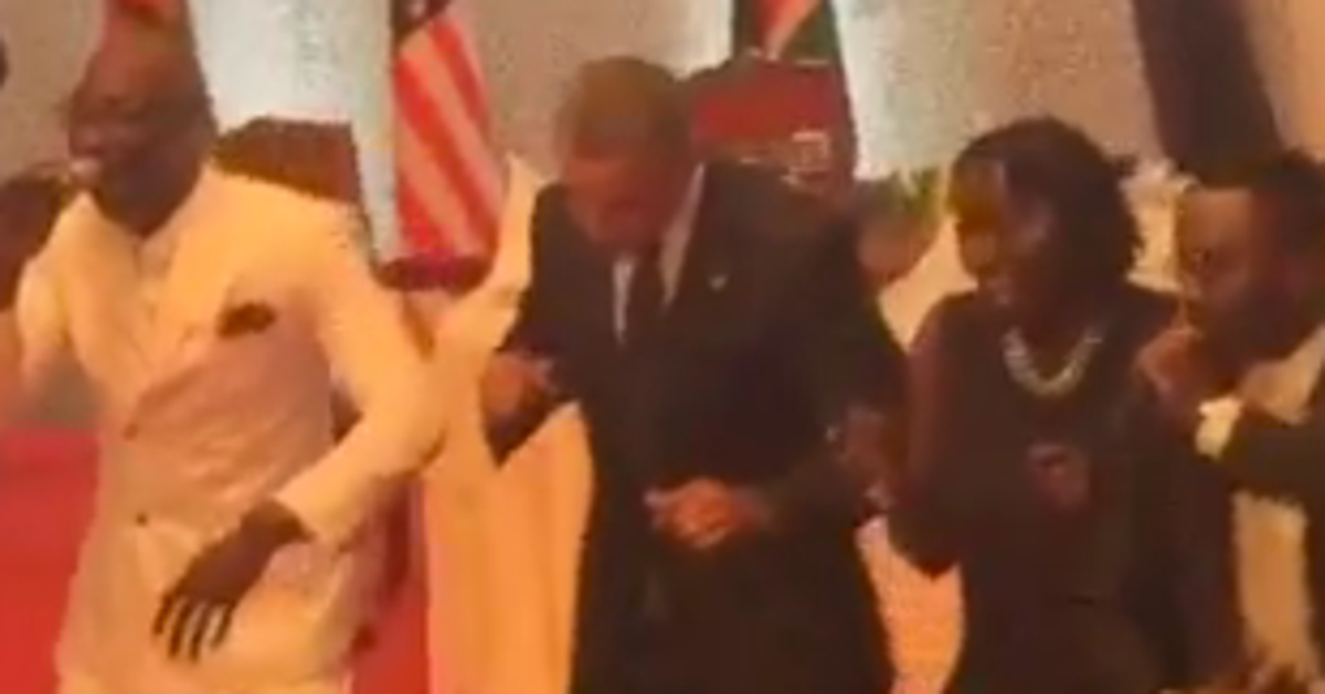 Obama's Not The First Politician To Bust A Move On The Dance Floor ...