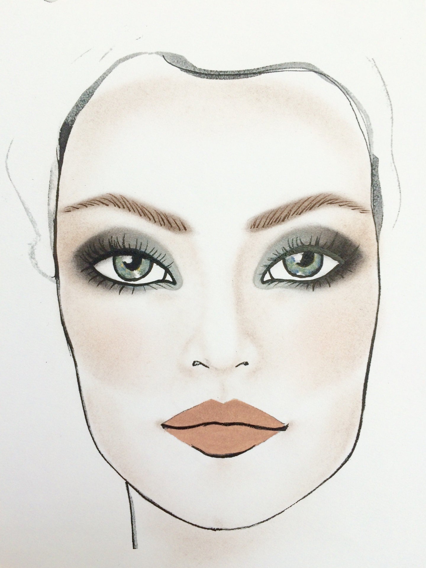 The Most Majestic Makeup For Grey Eyes | HuffPost Life