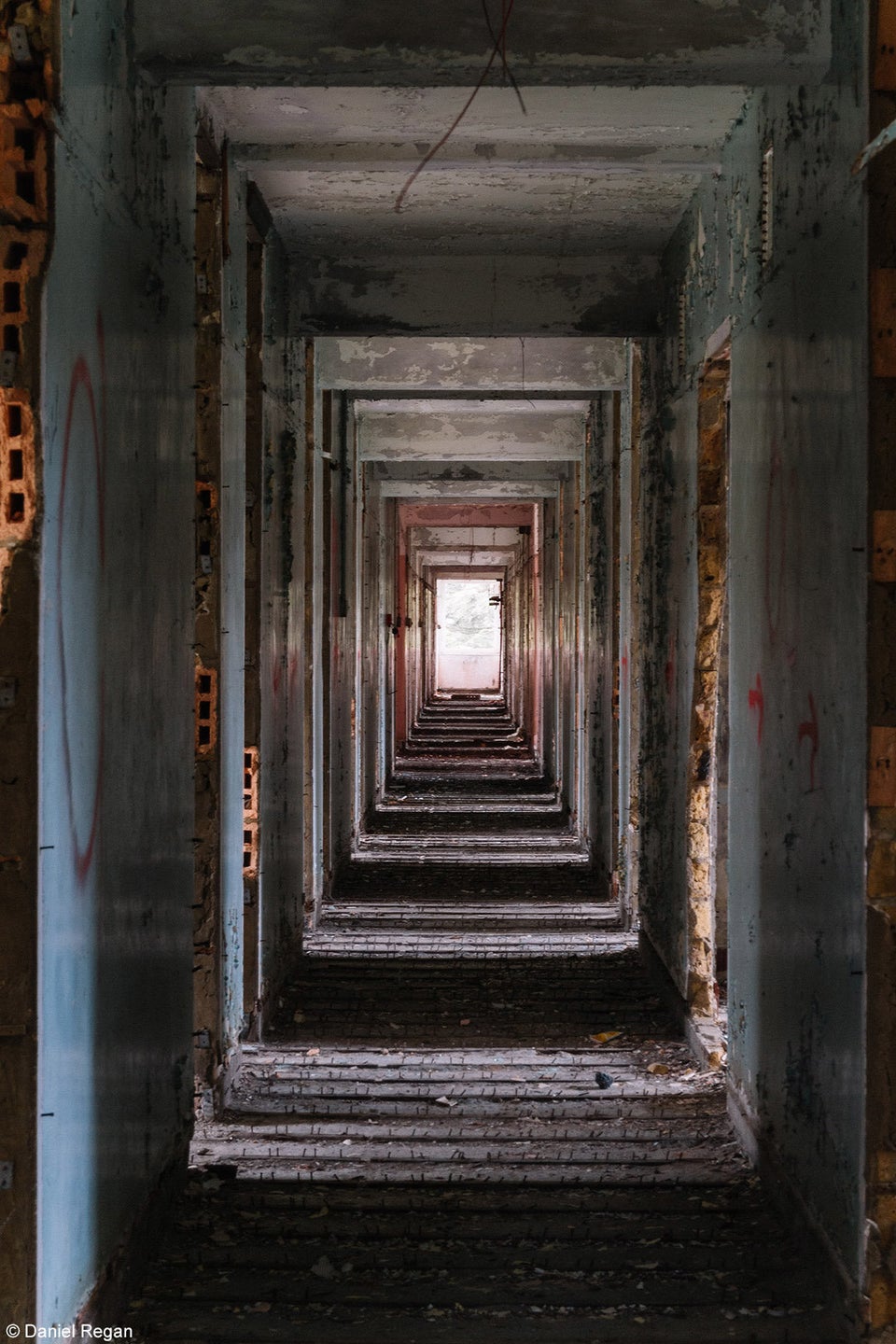 Creepy Photos Of Abandoned Insane Asylums Will Keep You Up At Night ...