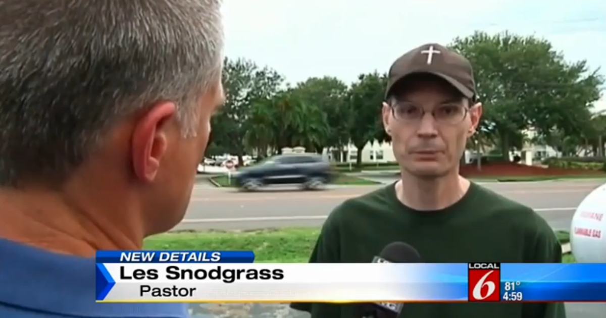 Hero Pastor Tackles Robbery Suspect During Church Sermon | HuffPost ...