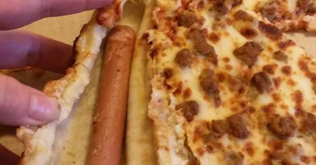12 Terribly Awkward Pizza Hut Fails | HuffPost Life