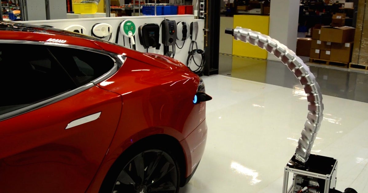 Tesla's Robot-Snake Will Charge Your Car And Give You Nightmares ...