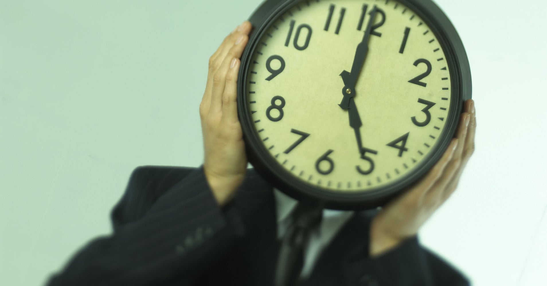 Why Working 9 To 5 Makes No Sense At All HuffPost why-working-9-to-5-makes-no-sense-at-all-huffpost