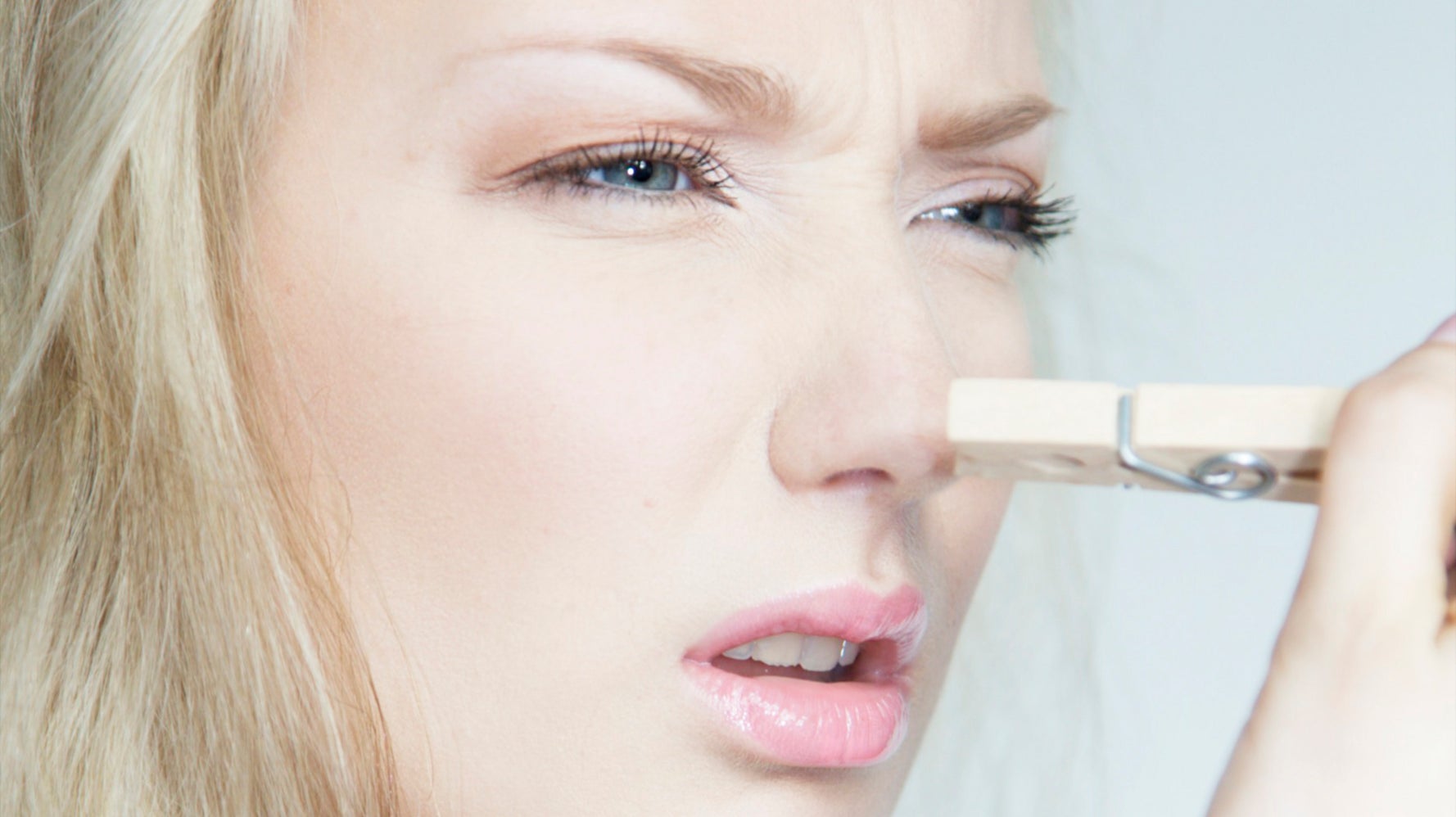 Poop Geyser On British Beach Erupts Snails, Dirty Water | HuffPost