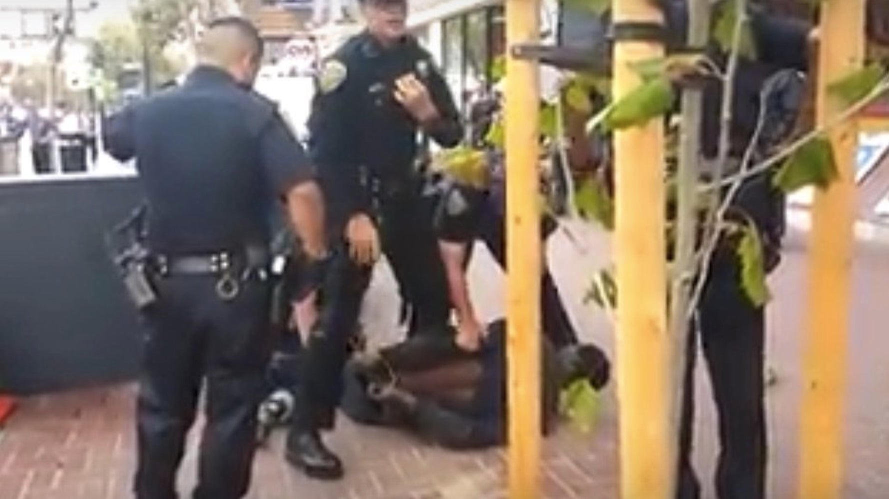 San Francisco Police Pin One-Legged Homeless Man To The Ground ...