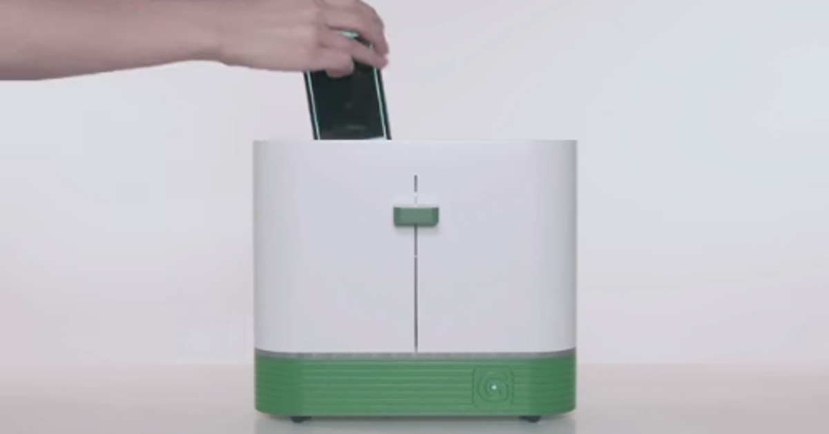 The 'Green Toaster' Will Clean Your Dirty, Disgusting Phone For You ...