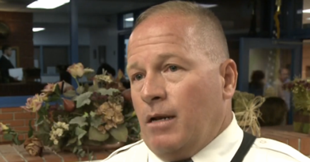 Firefighters Rescue Man After Heart Attack, Then Finish Mowing His Lawn ...