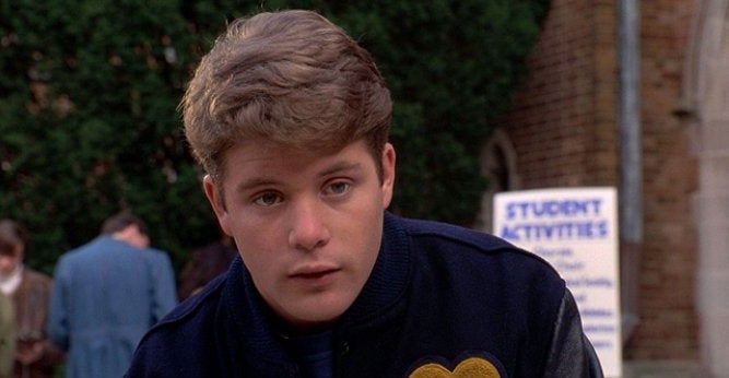 Sean Astin Has The Best Response To Claims That Rudy Was Offsides Huffpost Entertainment