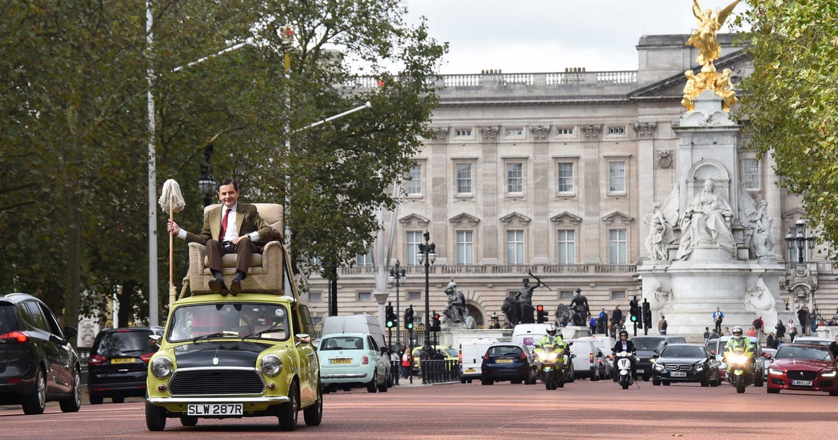 See Mr. Bean Drive With A Mop While Reclining Atop His Car In 2015 ...