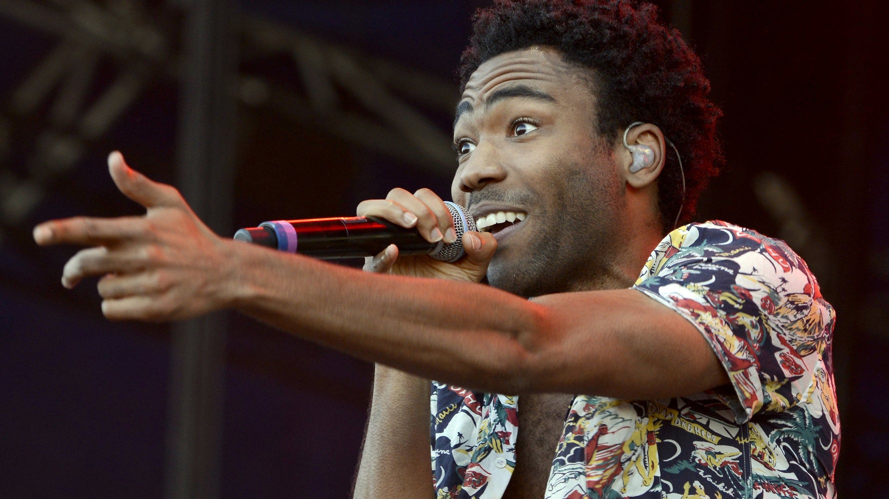 Childish Gambino Blew Us Away With His Cover Of This Classic R&B Hit ...
