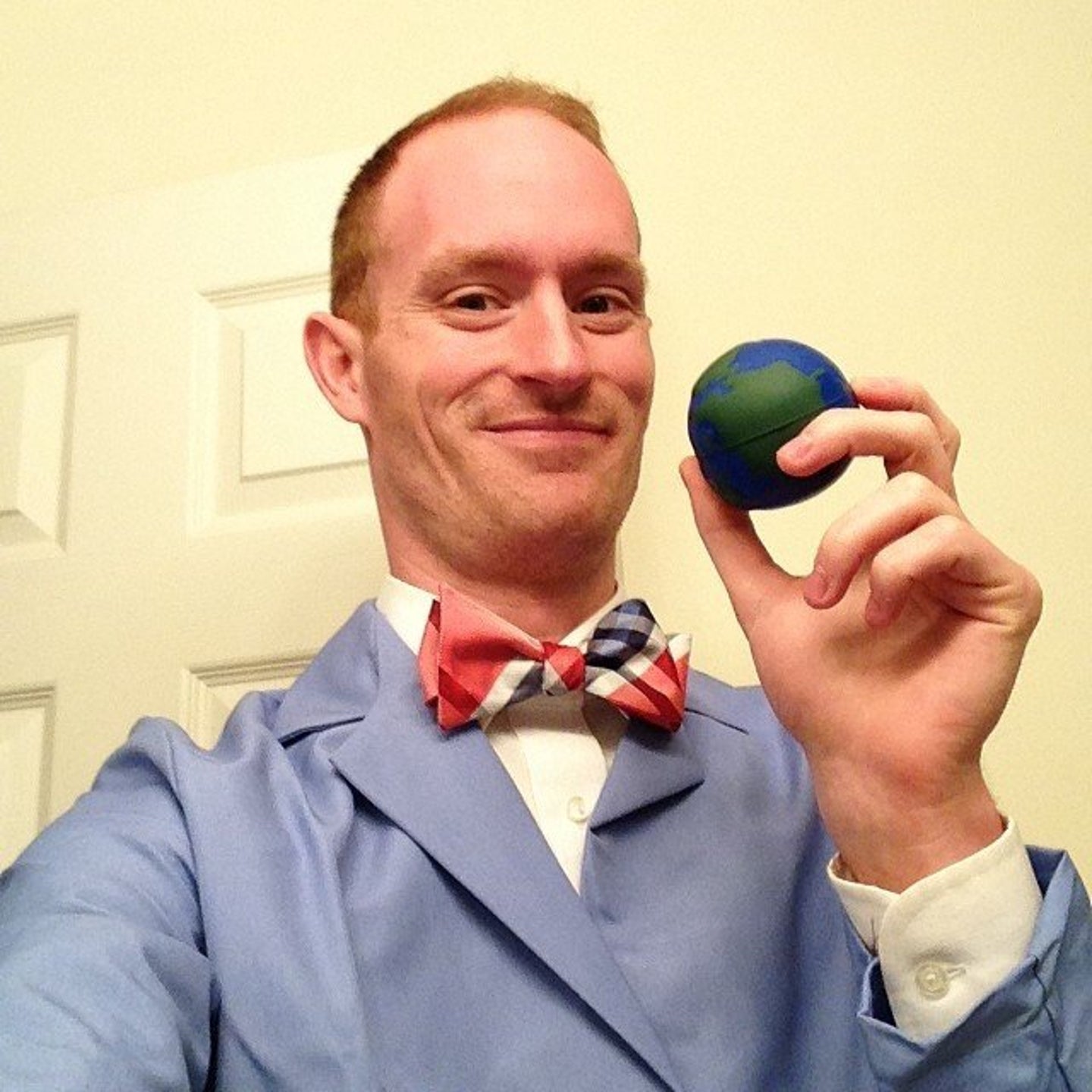 14 DIY Halloween Costumes For Science Geeks | HuffPost Impact