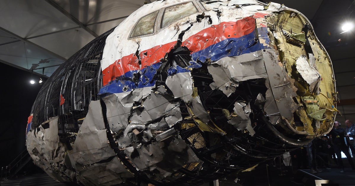 Chilling Photos of MH17's Reconstruction | HuffPost The WorldPost