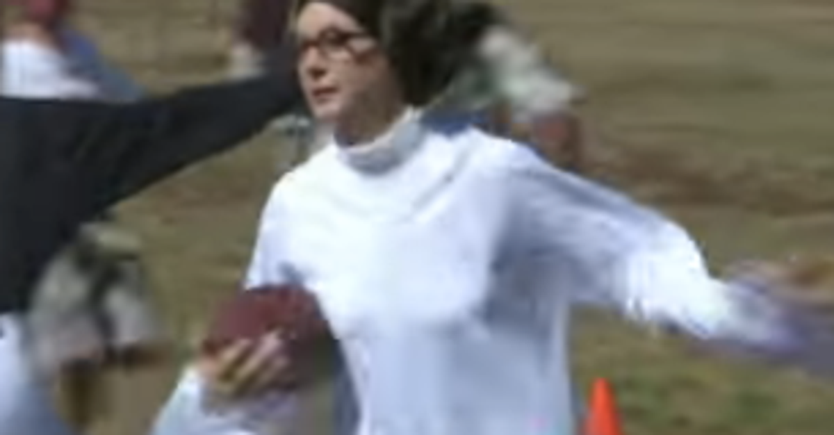 Star Wars Fans Suck At Football Huffpost Entertainment