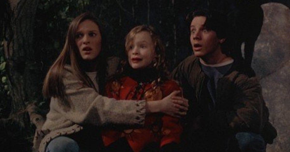 'Hocus Pocus' Cast Reunites In Nostalgia-Filled Instagram Pic ...