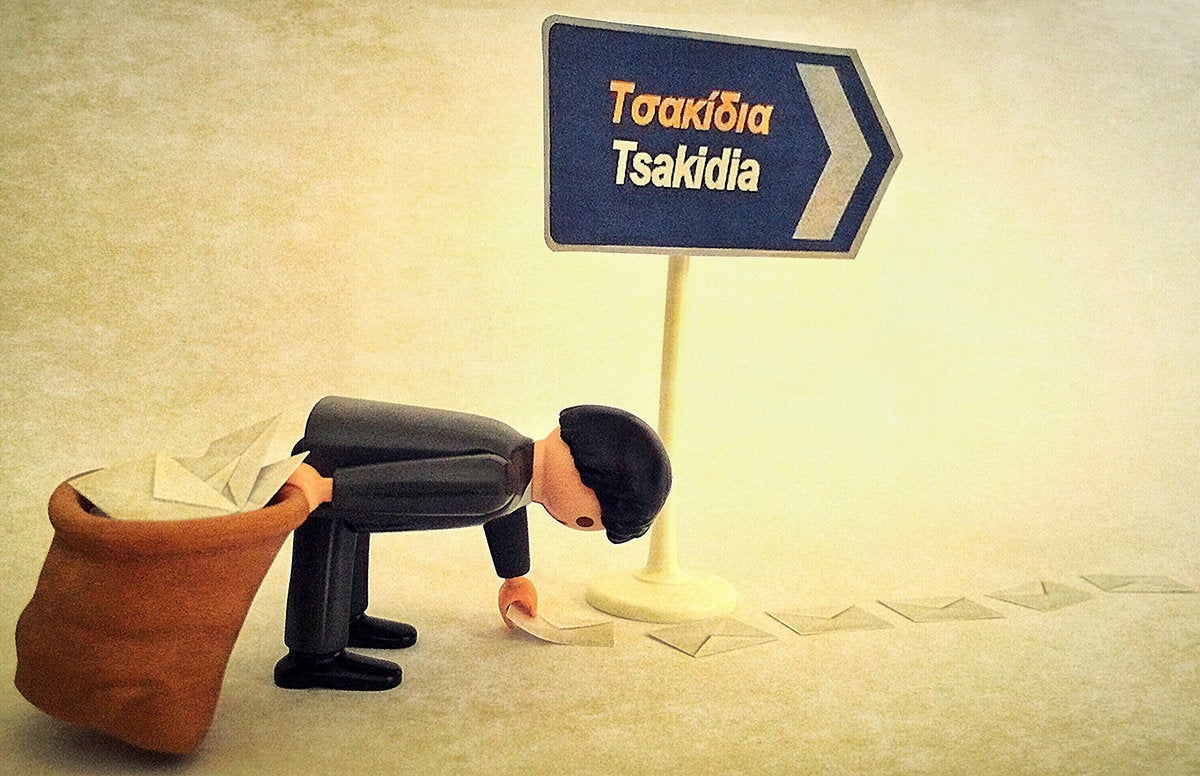 The Artist Telling Greeks' Stories Through Playmobil Figures | HuffPost ...