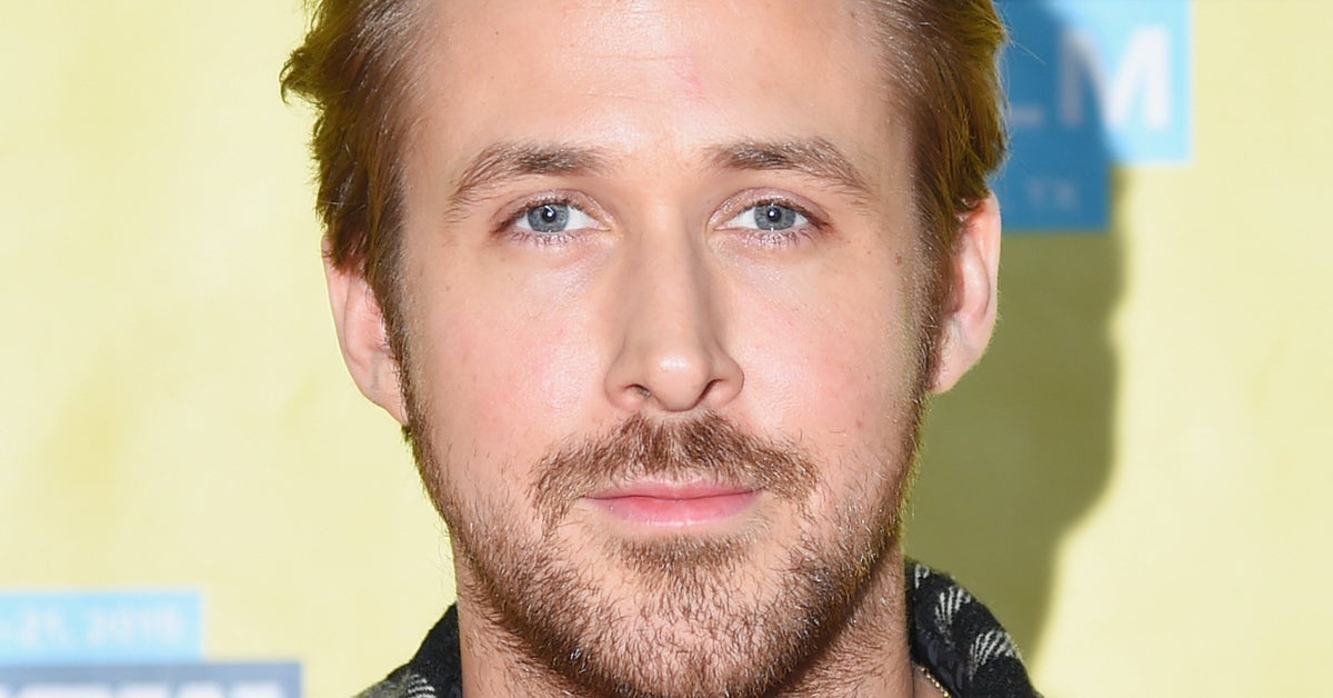 Photos Of Ryan Gosling Through The Years Prove He Doesn't Age ...