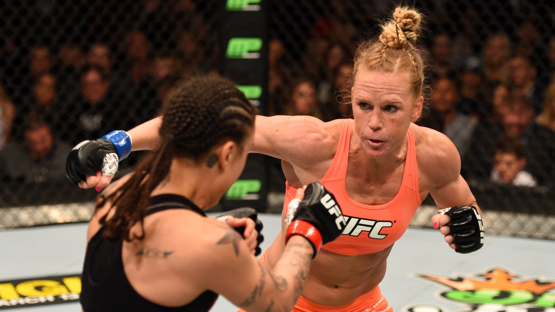 Holly Holm Explains What It Feels Like To Get Knocked Out During A Fight Huffpost Huffpost Live
