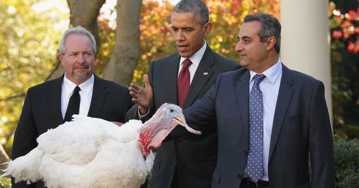 Here's What's On The Obamas' Thanksgiving Day Menu | HuffPost Latest News