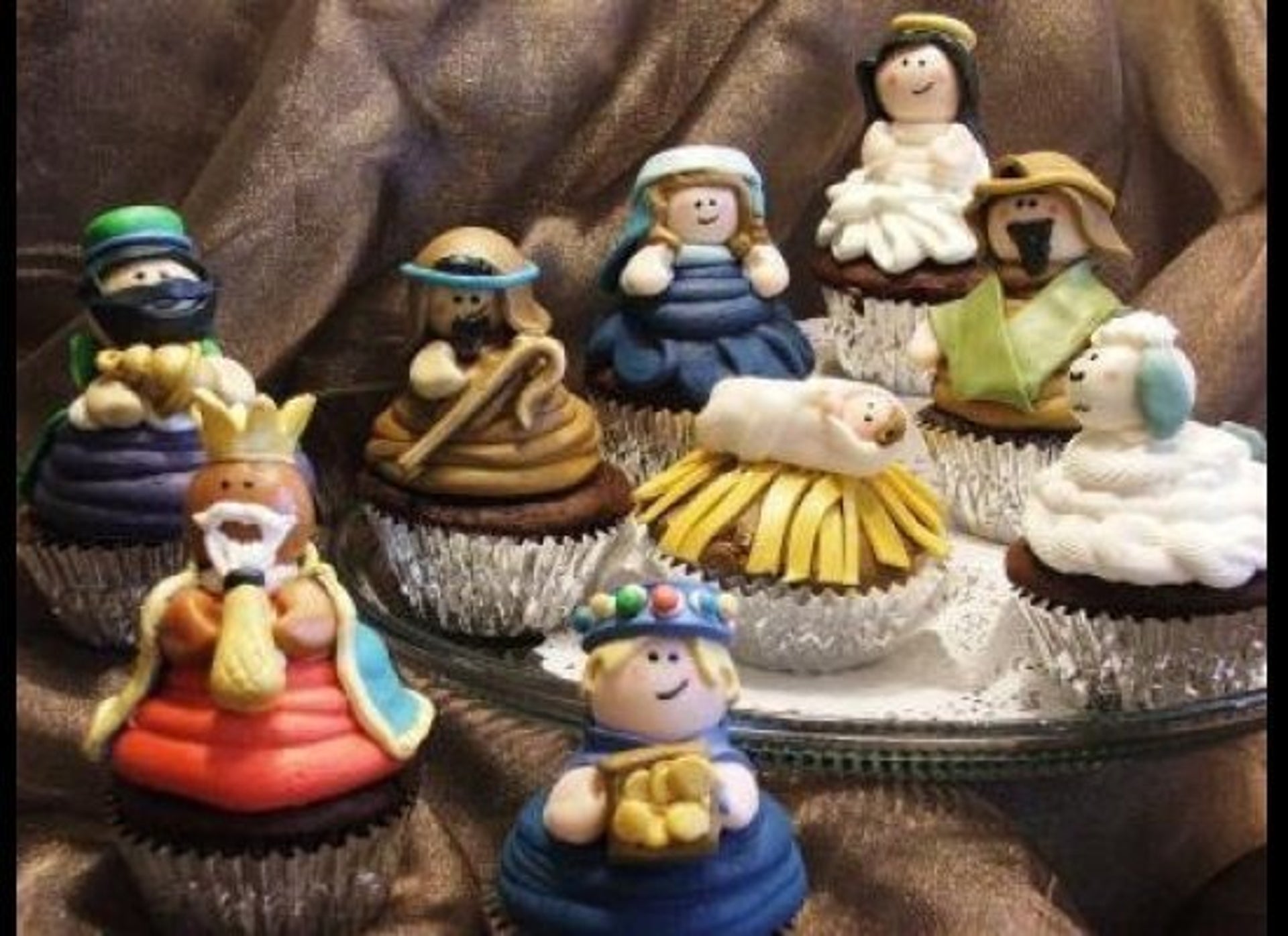 Jesus Christ! These Are The Craziest Nativity Scenes We've Ever Seen ...