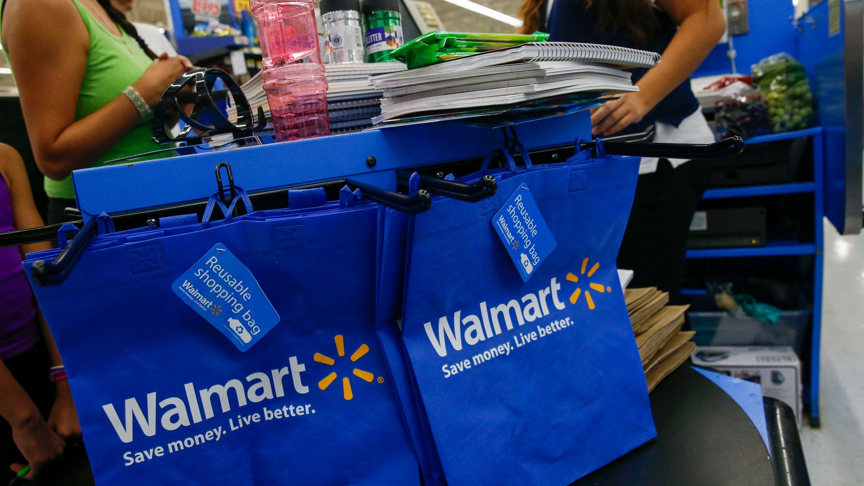 Walmart Is Launching Its Own Mobile Payment System | HuffPost Impact