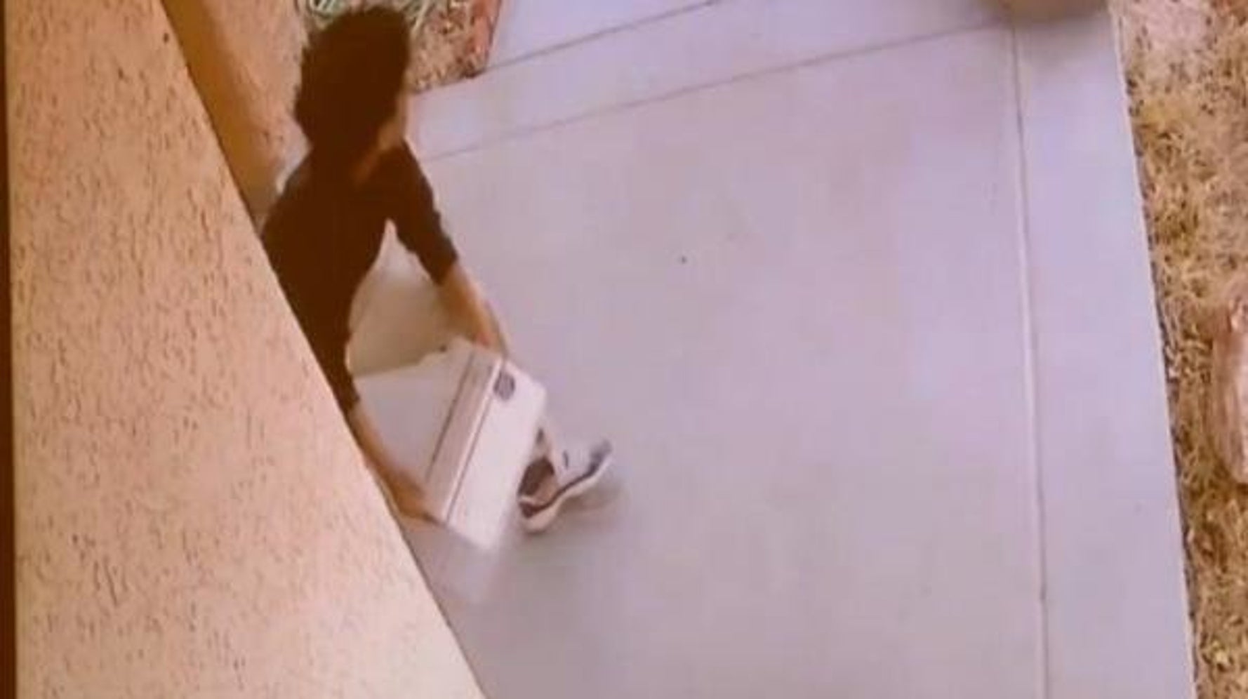 Law and Odor: Man Puts Poop In Box To Teach Package Thief A Lesson ...