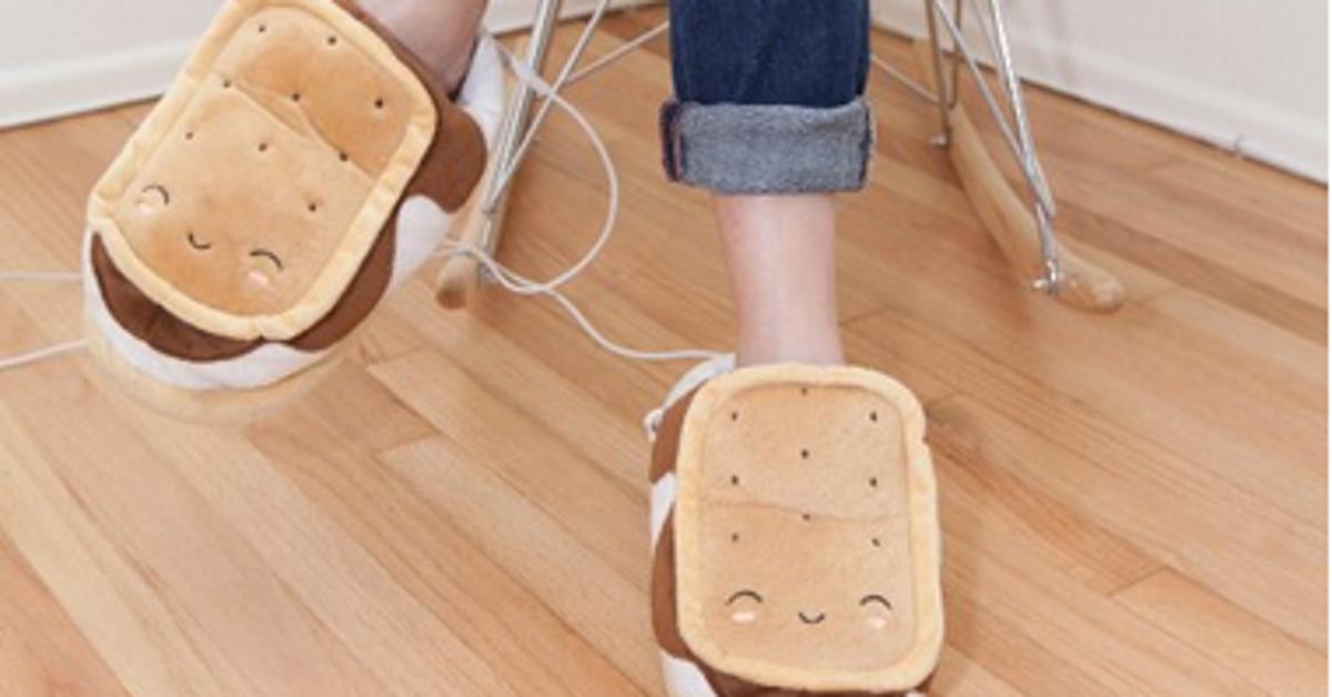 20 Warm And Cozy Gifts For People Who Are Always Cold | HuffPost Life