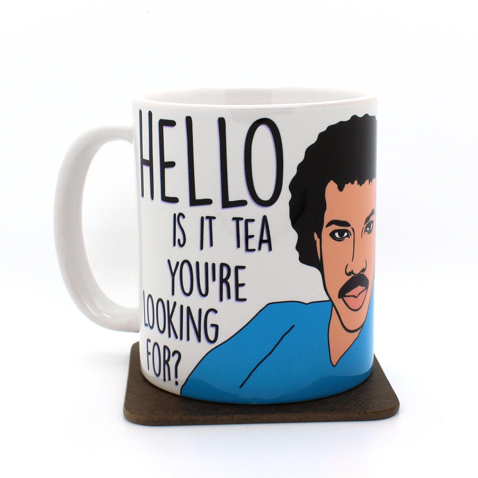 21 Mugs For Tea Drinkers Who Hate Coffee With The Fire Of A Thousand ...