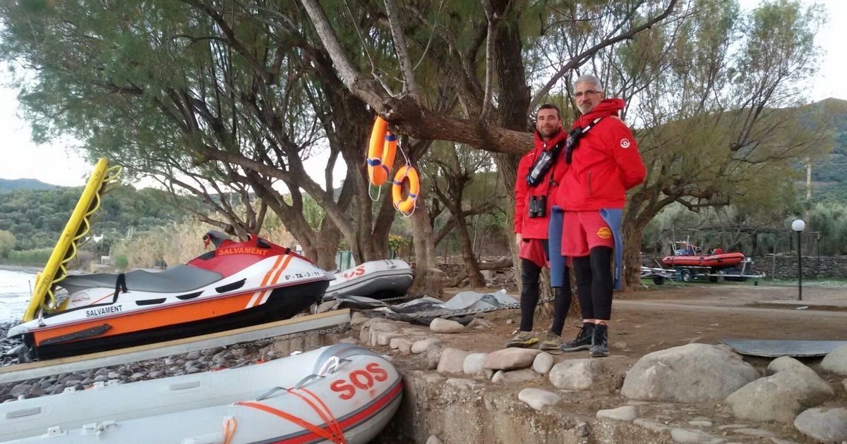 Tsunami Survivor Now Helps Refugees On The Island Of Lesbos | HuffPost ...