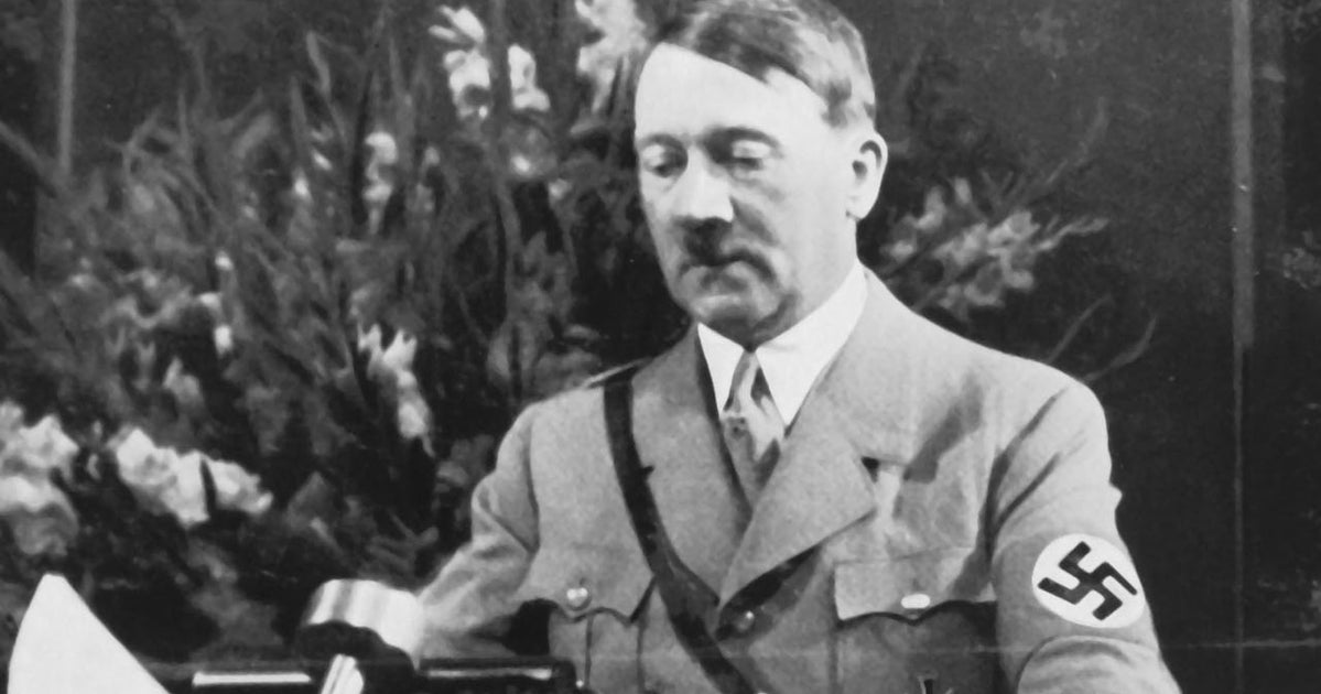 Adolf Hitler Really Did Have Only One Testicle, Say Medical Records ...