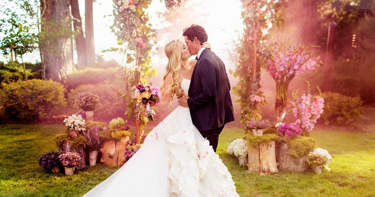 28 Fairytale Wedding Photos That Capture The Magic Of Love | HuffPost Life