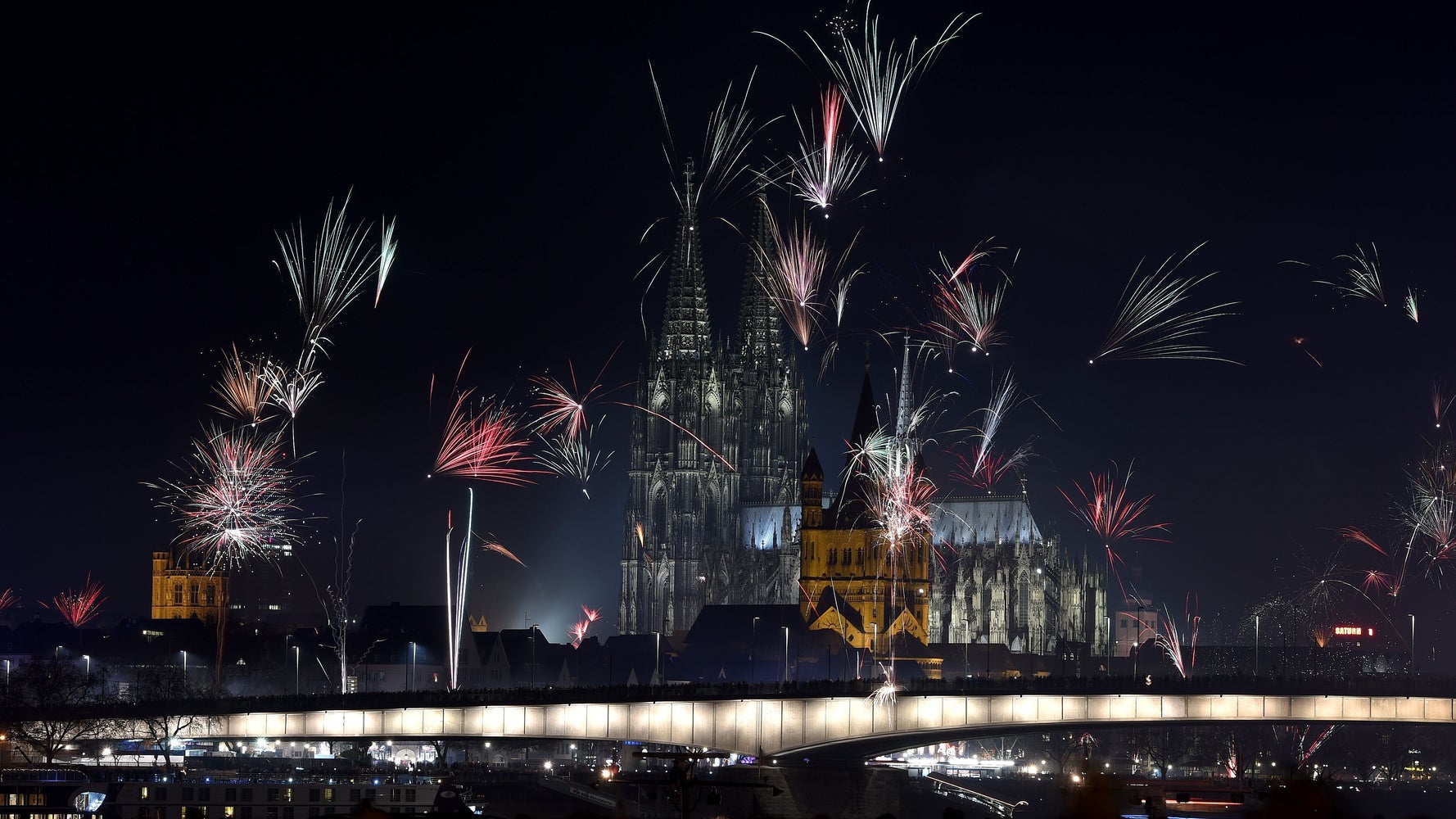 Germans Shaken By Mass Attacks On Women In Cologne At New Year | HuffPost