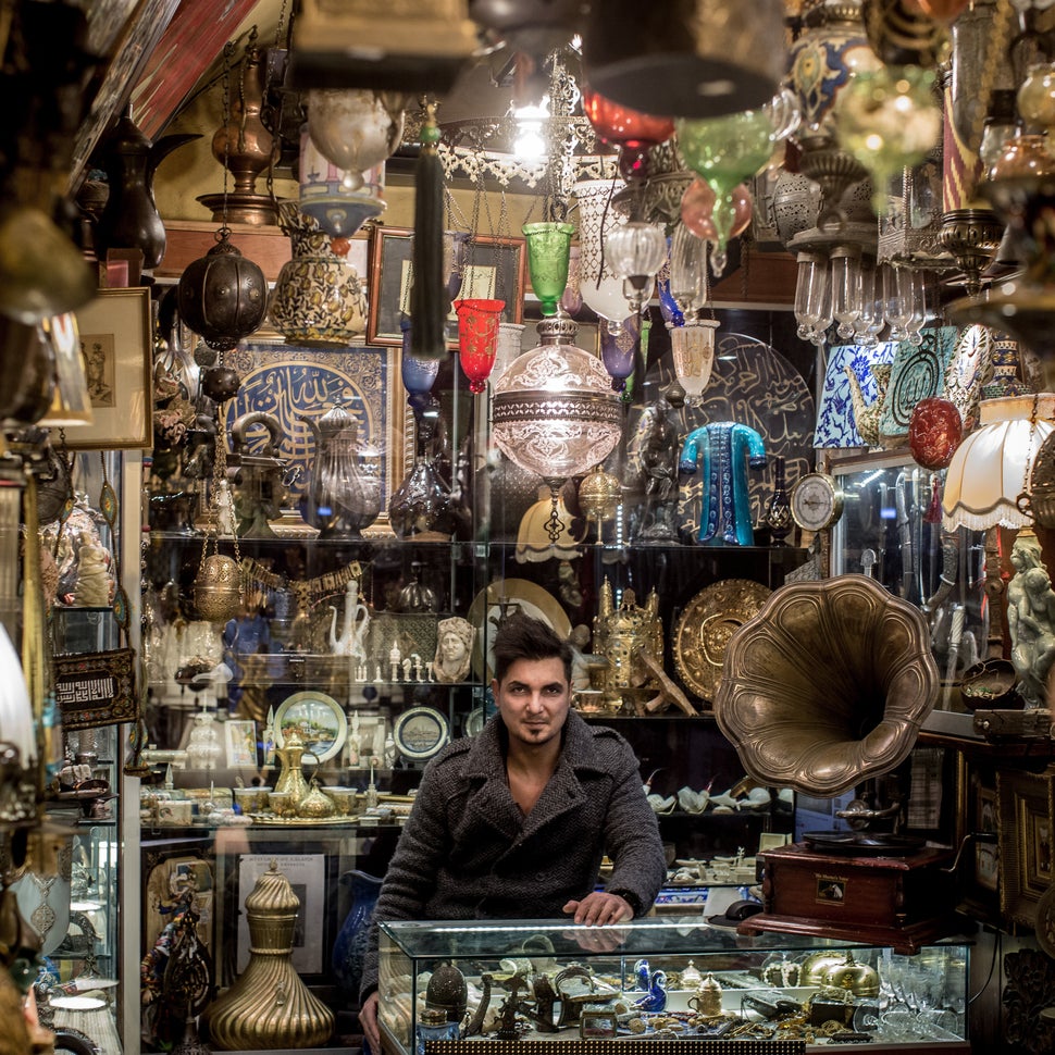 Travel Through Time With These Mesmerizing Portraits Of Turkey's Grand ...