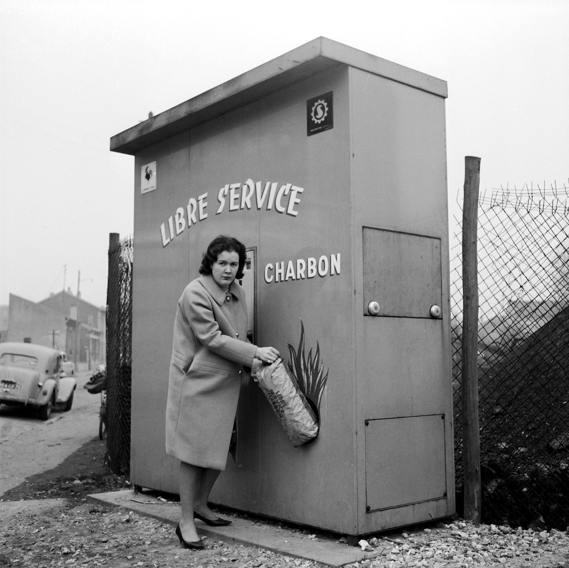 23 Wild Vending Machines You'll Wish Were Still Around | HuffPost Life
