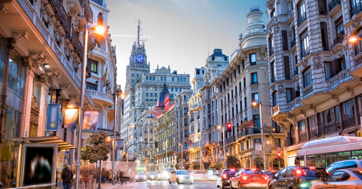 The World's 10 Best Shopping Destinations May Surprise You | HuffPost Life