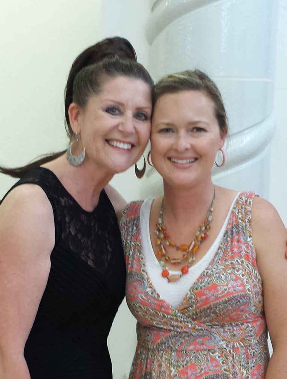 23 Heartwarming Photos That Prove Age Is No Barrier To Friendship ...