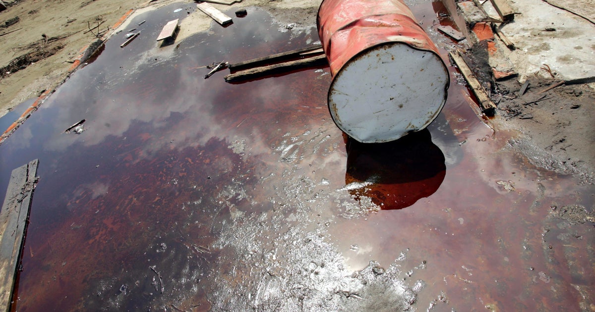 Why An Overflowing Oil Supply Won't Drown Renewable Energy Growth ...