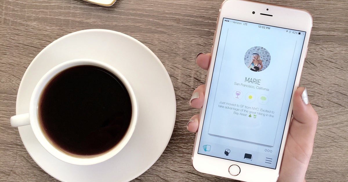 Behold, A Tinder-Like App For Female Friendships | HuffPost Women