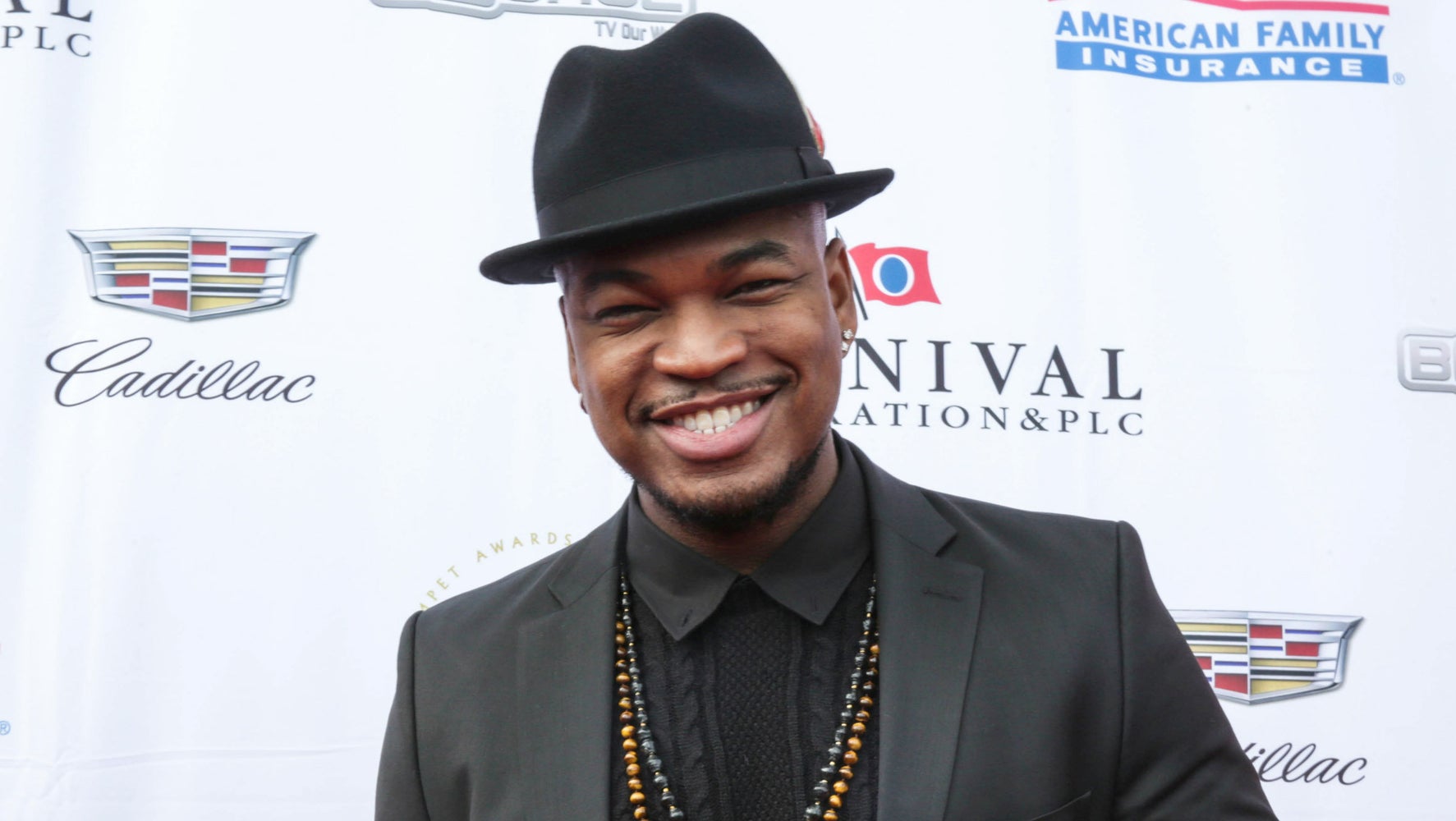 WATCH LIVE: Singer-Songwriter Ne-Yo Looks Back On 10 Years Of His ...