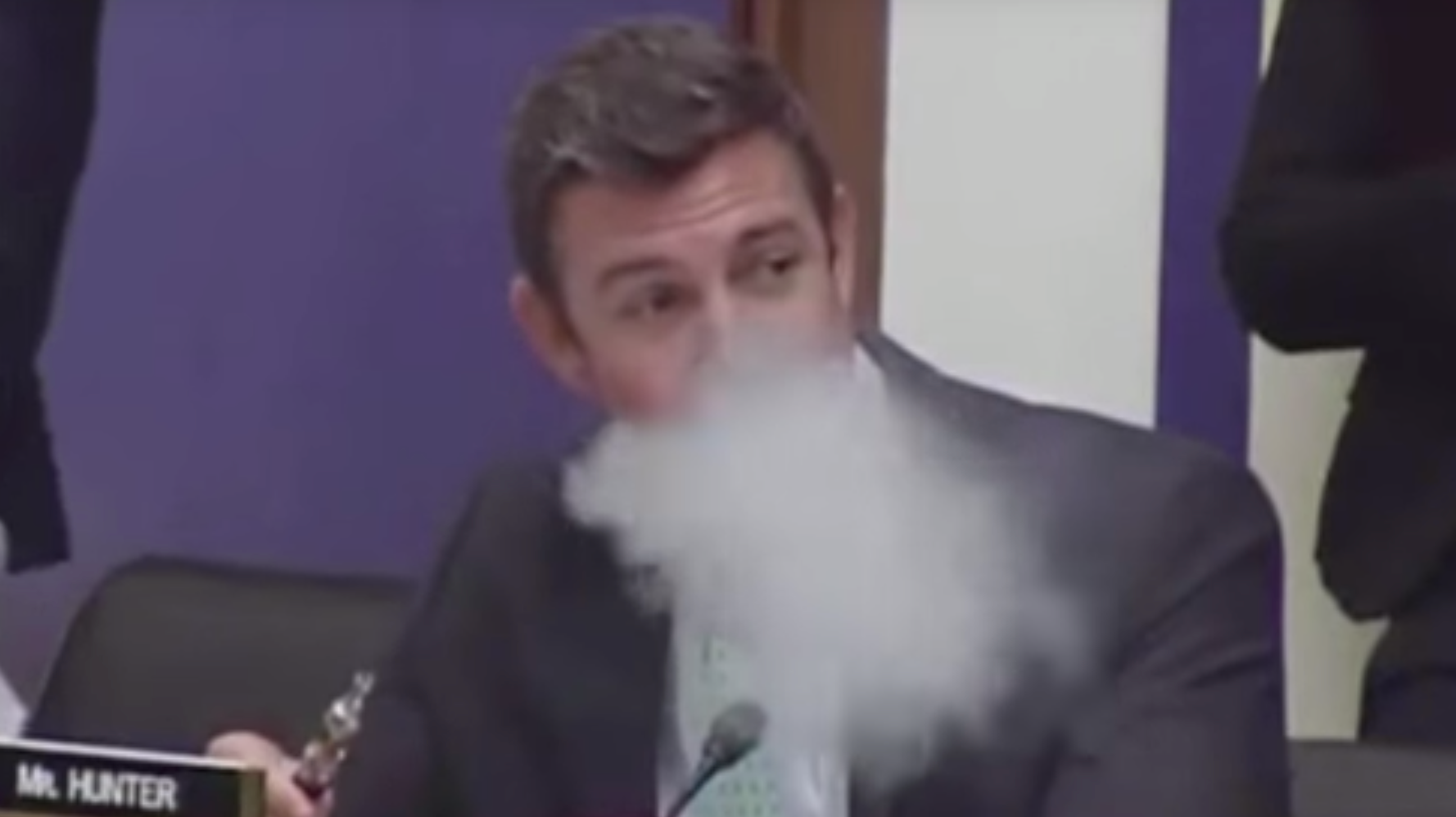 Congressman Vapes During Debate To Protest E-Cigarette Flight Ban ...