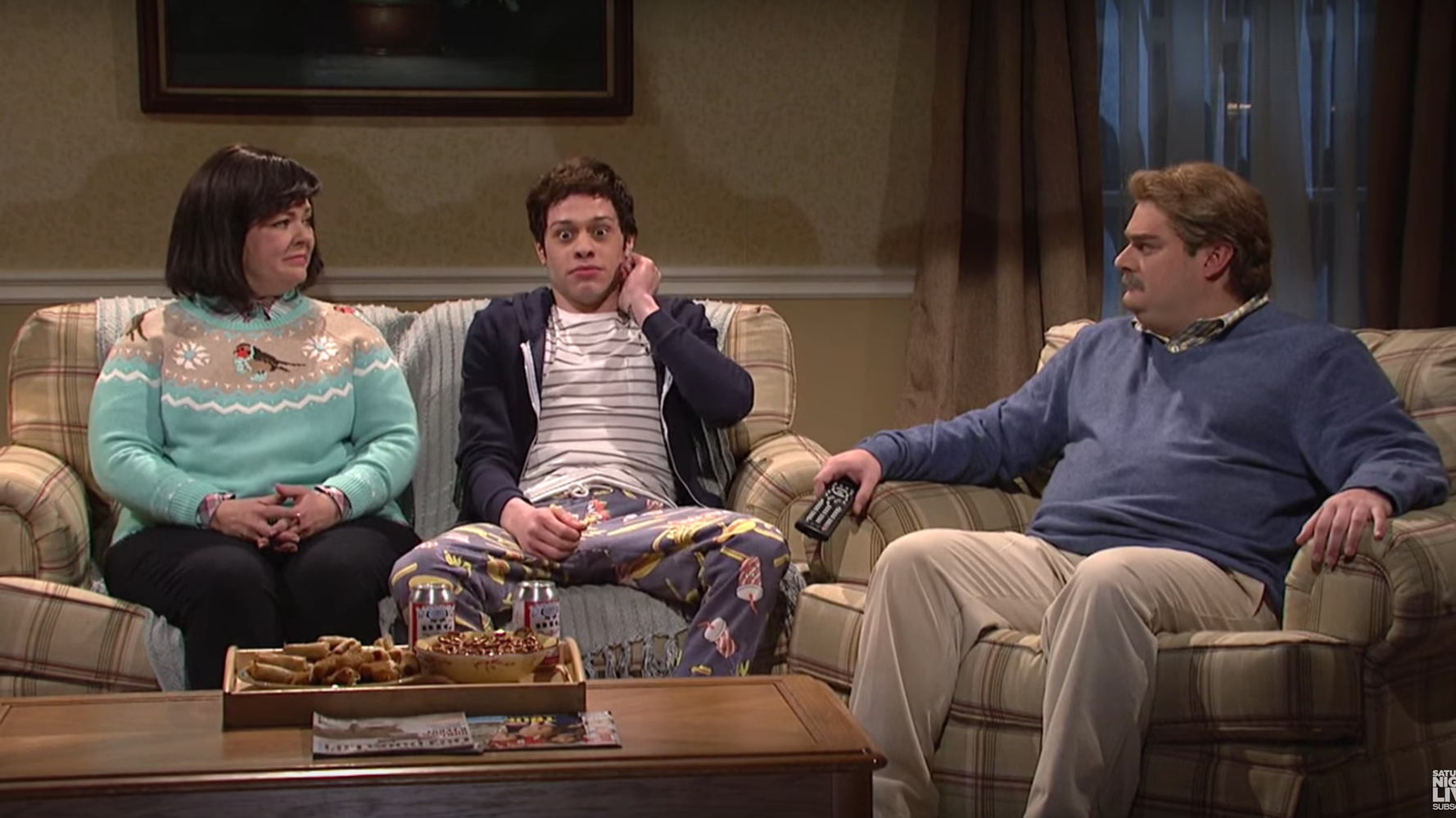 'SNL' Nails The Awkwardness Of Watching A Sex Scene With Your Parents ...
