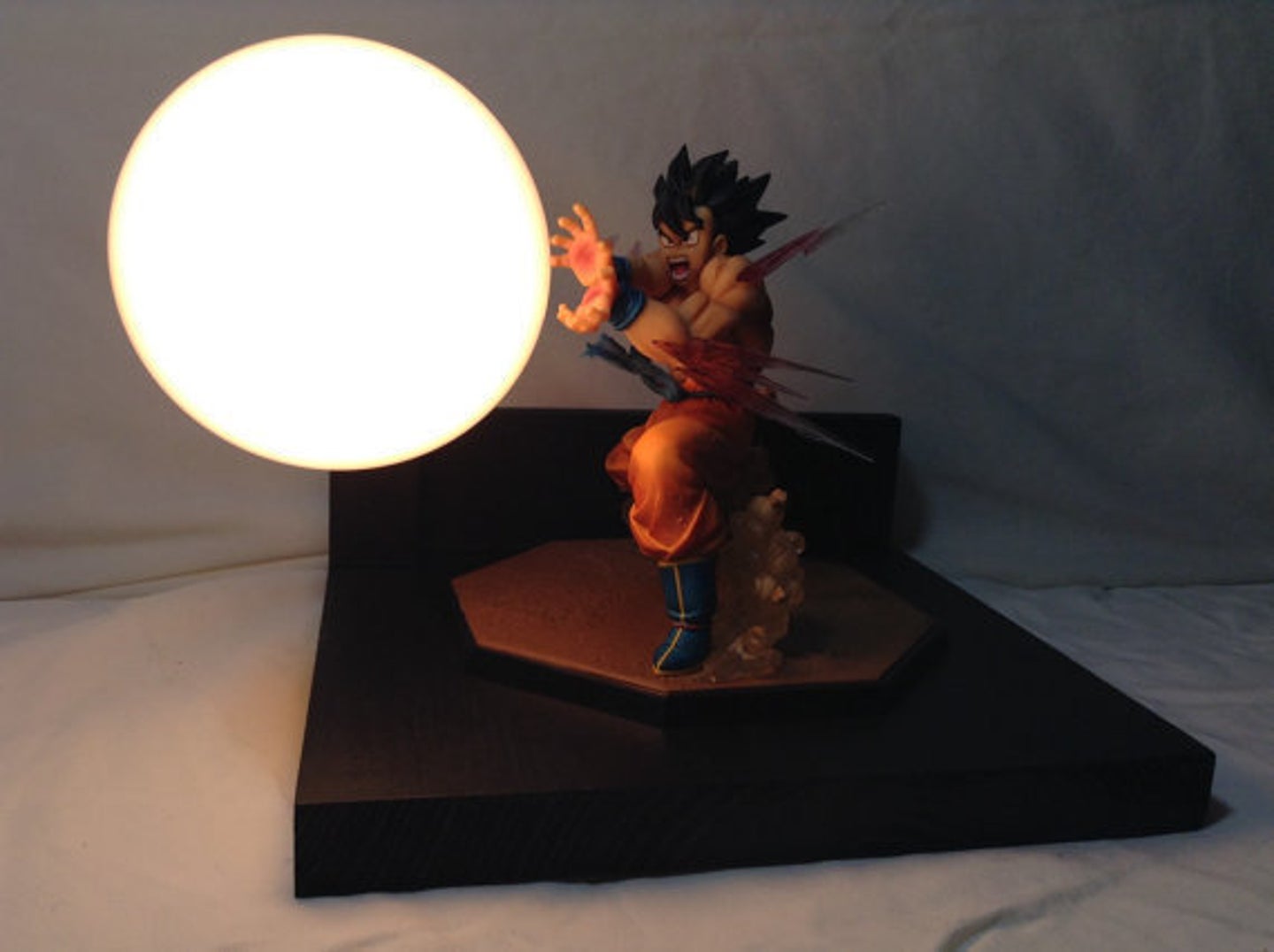 These 'Dragon Ball Z' Lamps Have The Internet Freaking Out | HuffPost Life